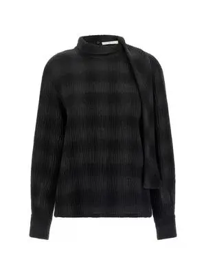 Tela Button Up Tops