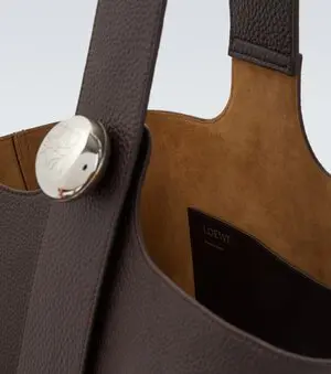 Loewe Pebble Large Leather Bucket Bag