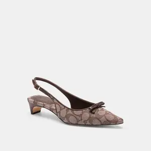 COACH OUTLET Bow Slingback Heel In Signature Jacquard - Oak/maple
