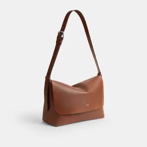 COACH Ludlow Messenger Bag In Glovetanned Leather - Saddle/burnt Sienna