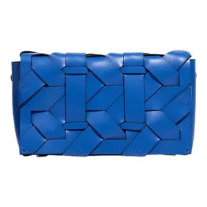 THE BAG ICON The Zenobia Woven Clutch - Blue