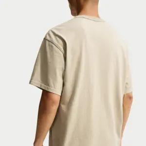 Nike Sportswear Premium Essentials T-shirt