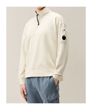 C.P. COMPANY Brushed And Emerized Diagonal Fleece Mixed Boxy Lens Half Zip Sweatshirt - Silver Birch