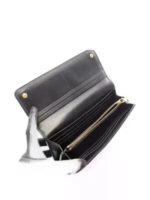 Miu Miu 2000s Matelassé Diamond-quilted Wallet