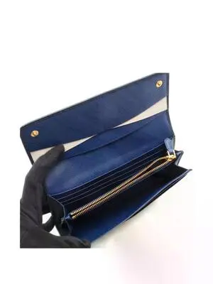 Prada 2010s Saffiano Bi-fold Long Wallet