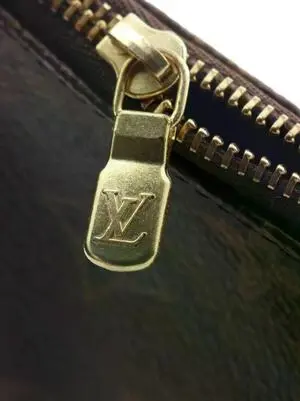 LOUIS VUITTON Monogram Shoulder Bag