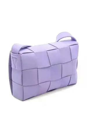 Bottega Veneta Cassette Maxi Intrecciato Shoulder Bag - Purple