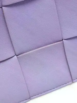 Bottega Veneta Cassette Maxi Intrecciato Shoulder Bag - Purple