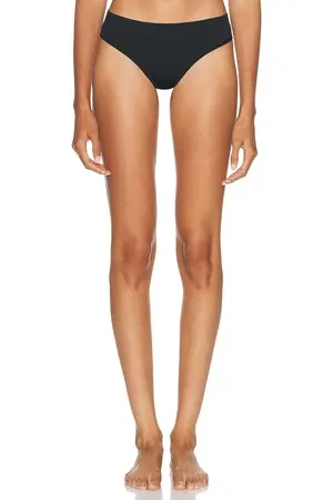 LDMA Low Hide Ribbed Seamless Thong - Black