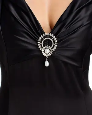 Cinq À Sept Ambriella Silk Capelet Sleeve Dress