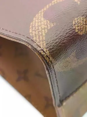 LOUIS VUITTON Monogram Giant On-the-go Mm Tote Bag