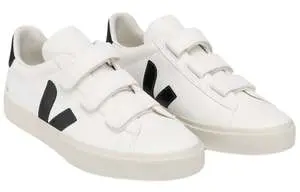 VEJA Recife Low-top Sneakers - White/black