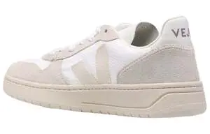 VEJA V-10 Low-top Mesh Sneakers - White/beige