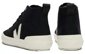 VEJA Nova Ht Sneakers - Black/pierre