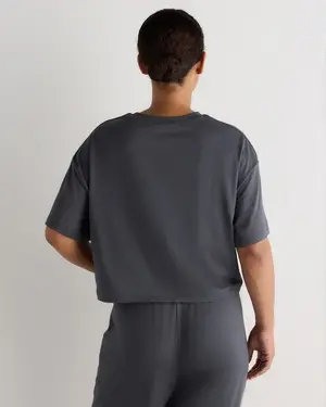Quince Smooth Stretch Maternity Cropped T-shirt - Dark Coal