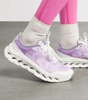On Cloudtilt Remix Trainers