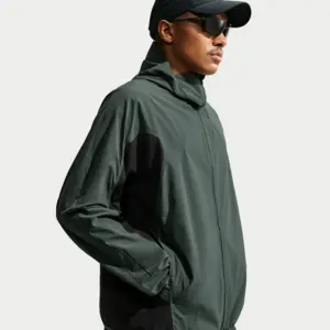 Nike Tech Helios Dri-fit Long-sleeve Shell