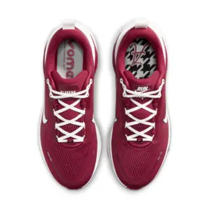 Nike College Vomero 18 Road Running Shoes - Red