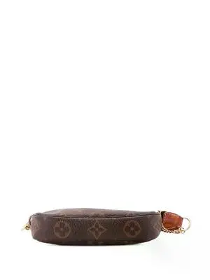 LOUIS VUITTON Monogram Canvas Pochette Accessoires Mini Clutch Bag