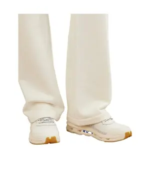On Cloudzone Moon Sneakers - No
