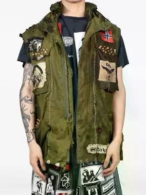 MARKING DISTANCE Gulag Patchwork Studded Gilet - Green