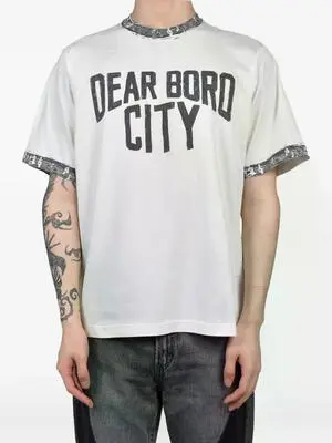 DEAR BORO Logo-print T-shirt