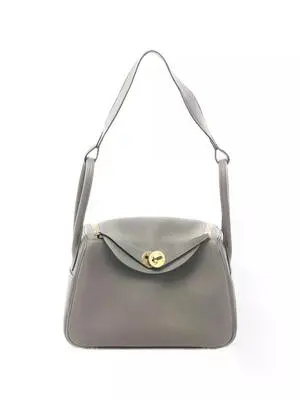 Hermès 2022 26 Lindy Shoulder Bag - Grey