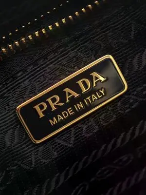 Prada Re-edition 2005 Re-nylon Shoulder Bag - Black
