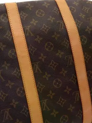 LOUIS VUITTON Monogram Keepall Luggage Bag - Brown