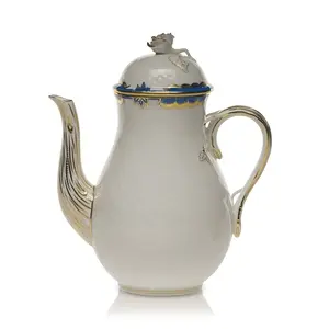 HEREND Princess Victoria Blue Coffee Pot With Rose - Multicolor
