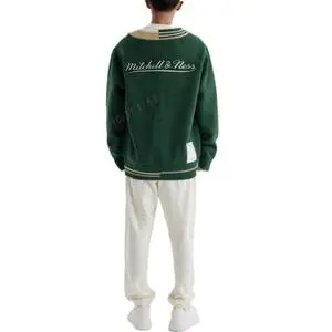 Mitchell & Ness Branded Contrasting V-neck Sweater - Green