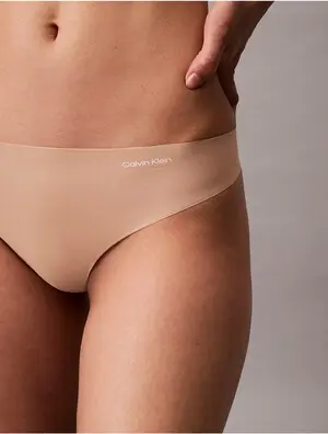 Calvin Klein Invisibles 3-pack Thong - Speakeasy Multi