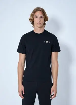 Moncler Crewneck Logo T-shirt - Black