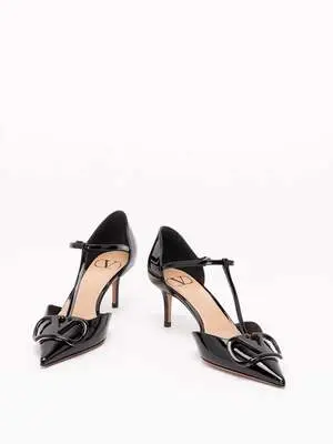 Valentino Garavani Vlogo Signature D`orsay` Pumps