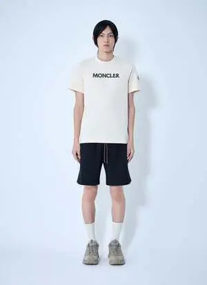 Moncler Logo Motif T-shirt
