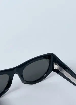 Gucci Rectangular Frame Sunglasses