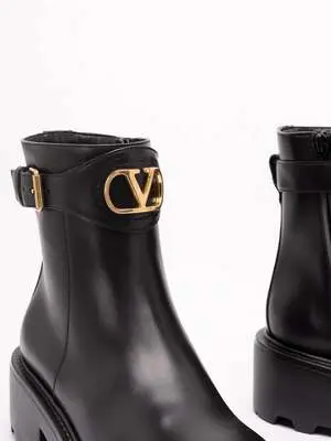 Valentino Garavani Vlogo Signature Boots - Multicolor