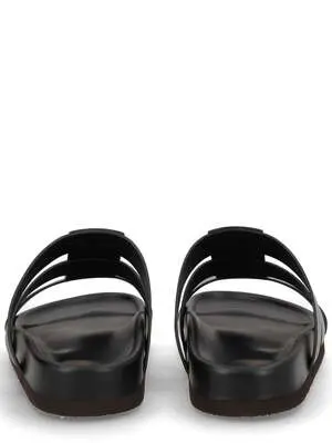 Valentino Garavani Sandalo Slide Studshield