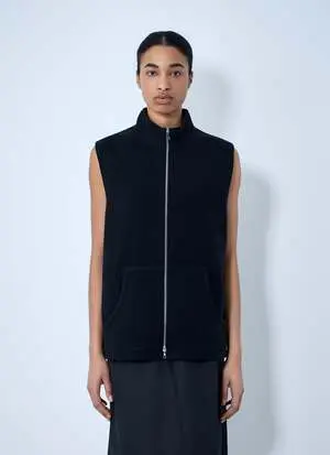 RIER High-neck Zip Vest