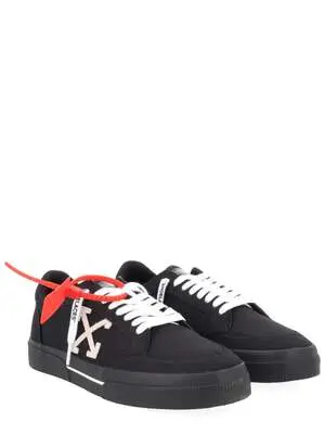 Off-White Sneaker Vulc Low
