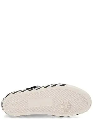 Off-White Sneaker Vulc Undercut