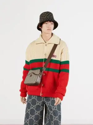 Gucci Gg Supreme Beige Crossbody Bag With Logo Patch On Front