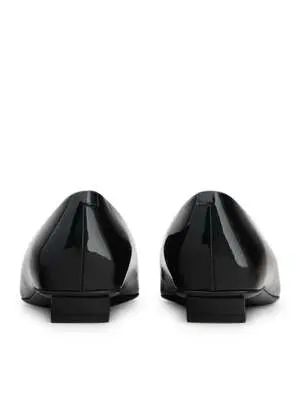 ROGER VIVIER Belle Vivier Patent Leather Ballerinas - Black