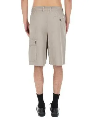C.P. COMPANY Logo Patch Cargo Shorts - Gray