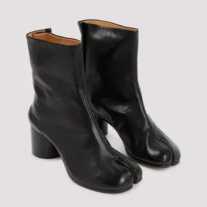 MAISON MARGIELA Tabi Boots