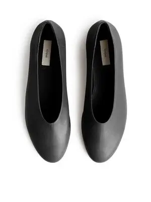 TOTEME Nappa Slip Ballet Flat - Black