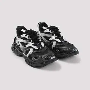 Balenciaga Runner 2 Sneakers - Black