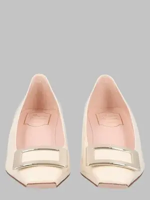 ROGER VIVIER ROGER VIVIER Belle Vivier Patent Pumps Cream