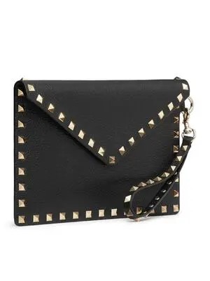 Valentino Garavani Rockstud Pouch In Calfskin - Black