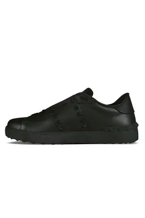 Valentino Garavani Rockstud 11 Untitled Sneakers